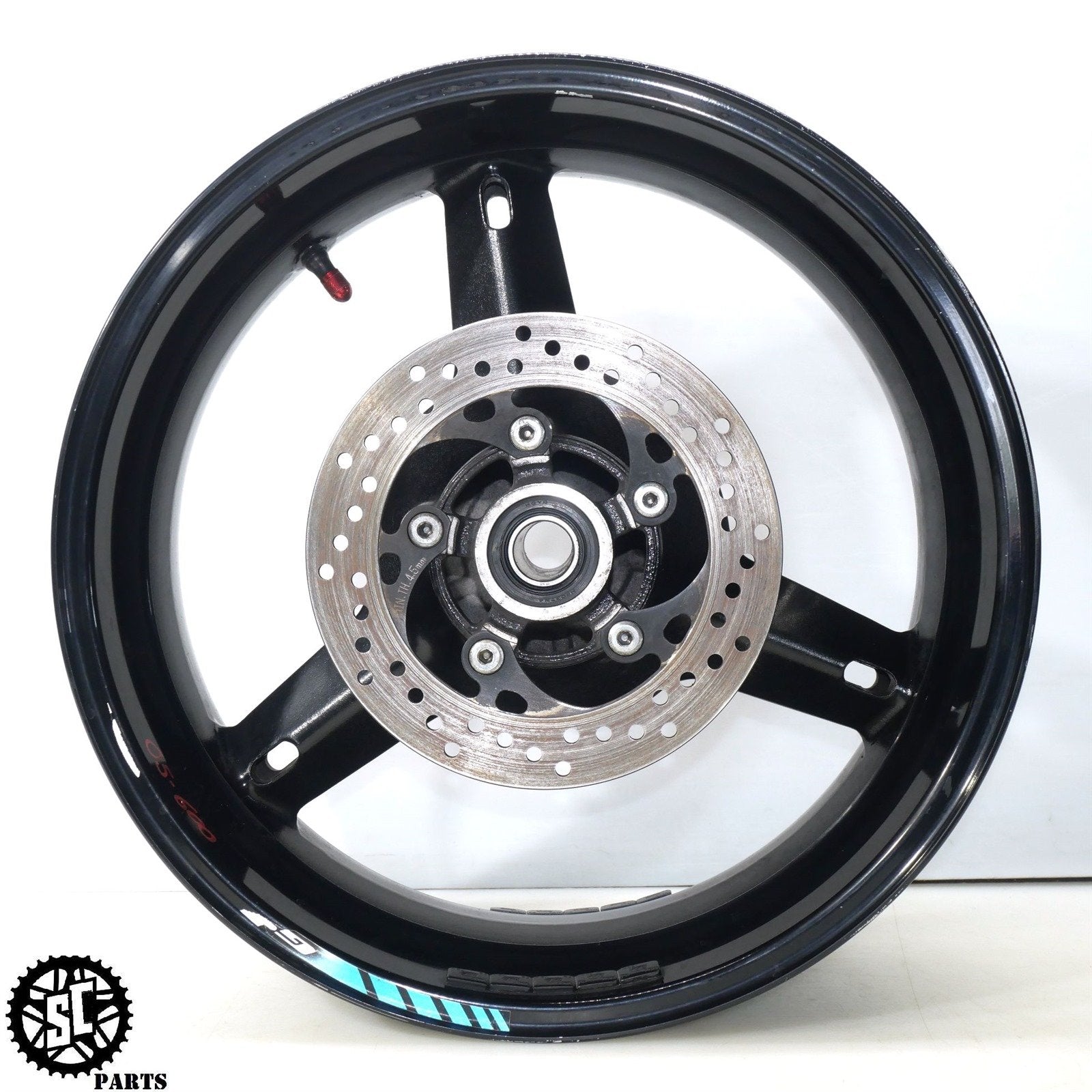 2004 2005 SUZUKI GSXR 600 REAR WHEEL RIM STRAIGHT S51 – SALVAGECYCLEPARTS