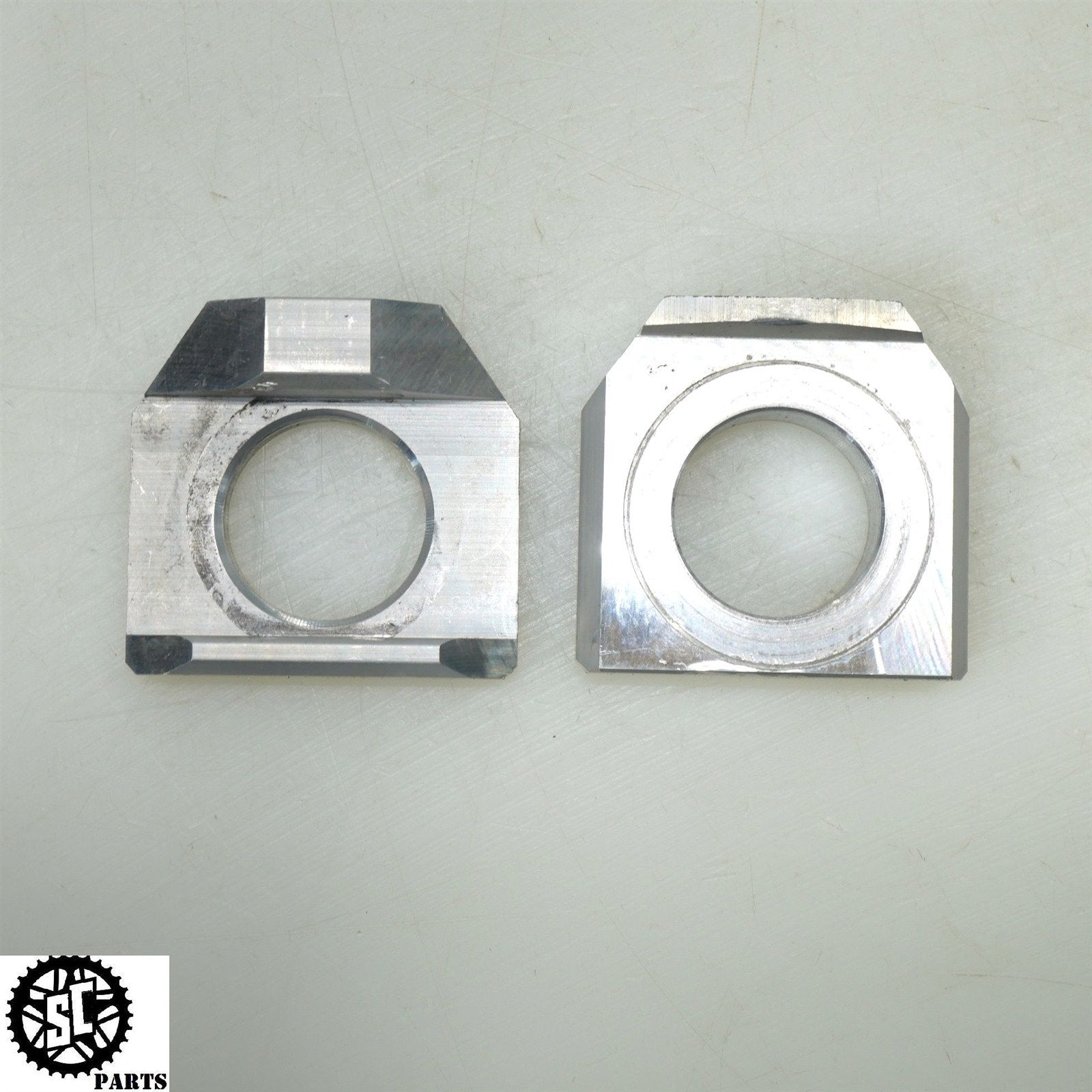 2022 2023 SUZUKI HAYABUSA REAR SWINGARM AXLE BLOCKS S05 – SALVAGECYCLEPARTS