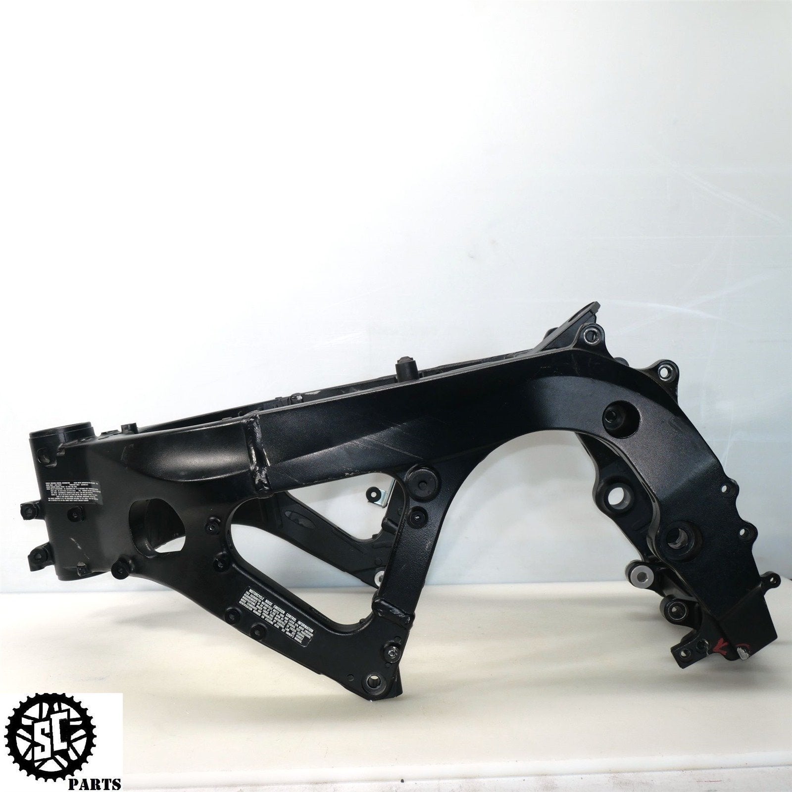 2018 SUZUKI GSXR 600 750 FRAME CHASSIS *S* S76 – SALVAGECYCLEPARTS