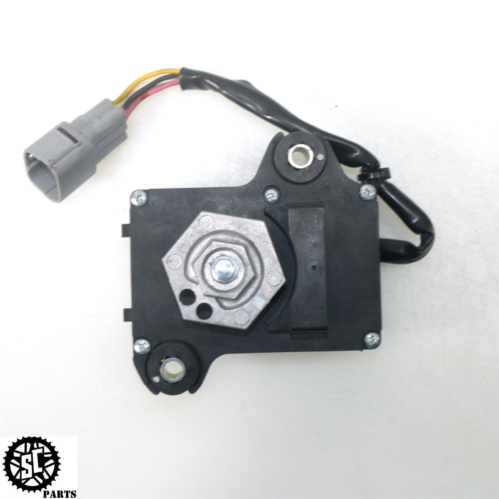 2013 SUZUKI GSXR 600 EXHAUST SERVO VALVE S37 – SALVAGECYCLEPARTS