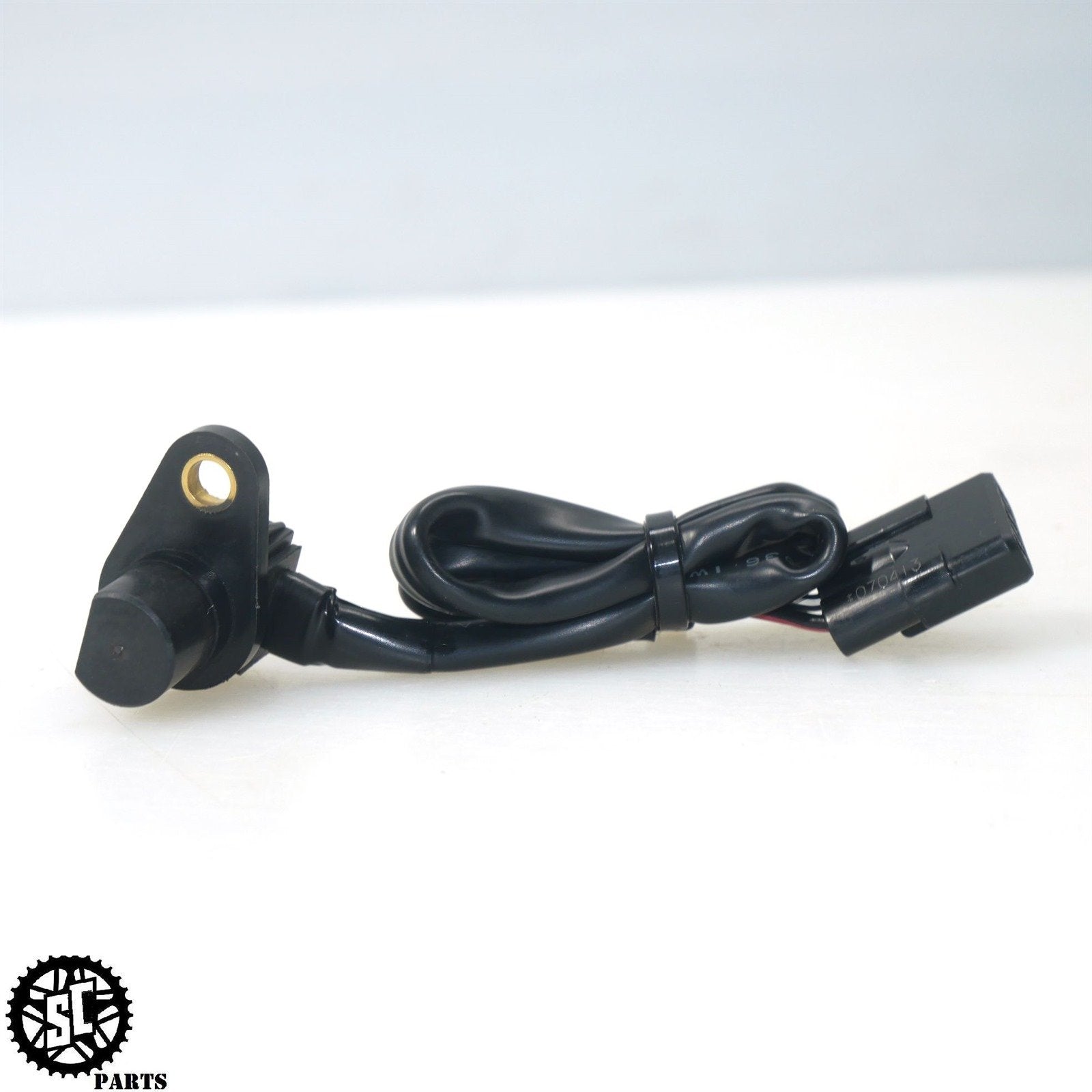 2007 SUZUKI GSXR 600 SPEEDOMETER SPEED SENSOR S33 – SALVAGECYCLEPARTS