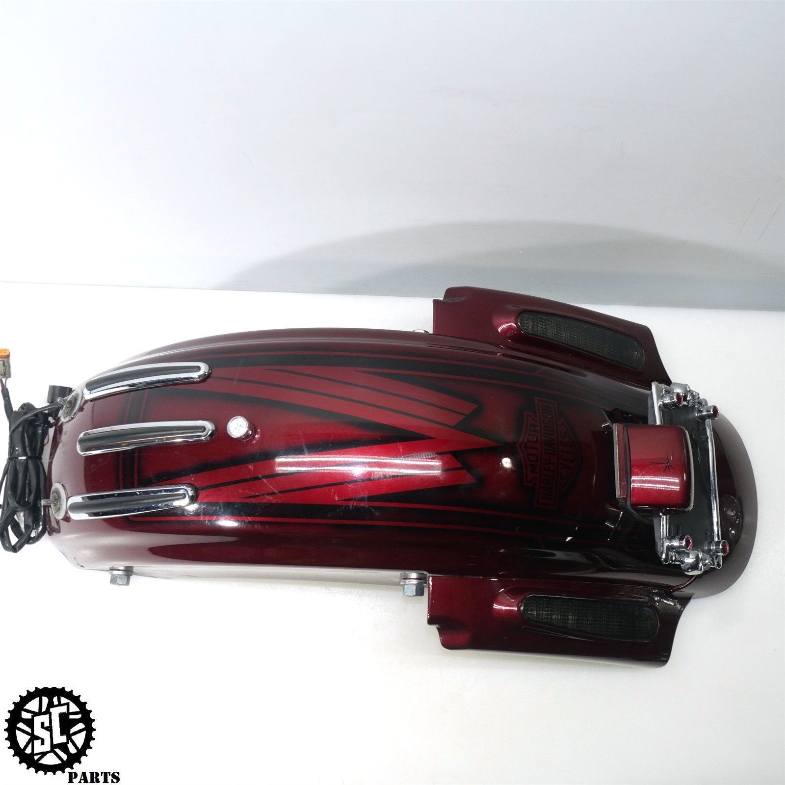 2013 HARLEY DAVIDSON ROAD KING CVO REAR FENDER HD25 – SALVAGECYCLEPARTS