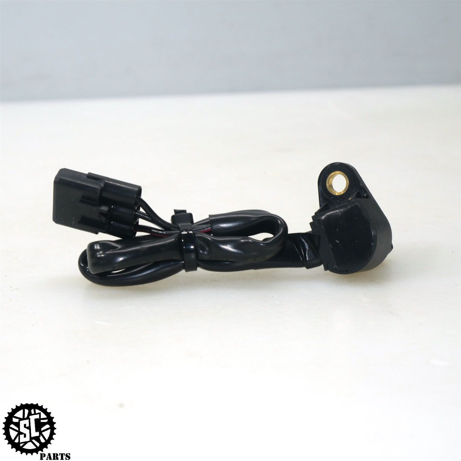 2022 SUZUKI GSXR 600 SPEED SENSOR S42 – SALVAGECYCLEPARTS