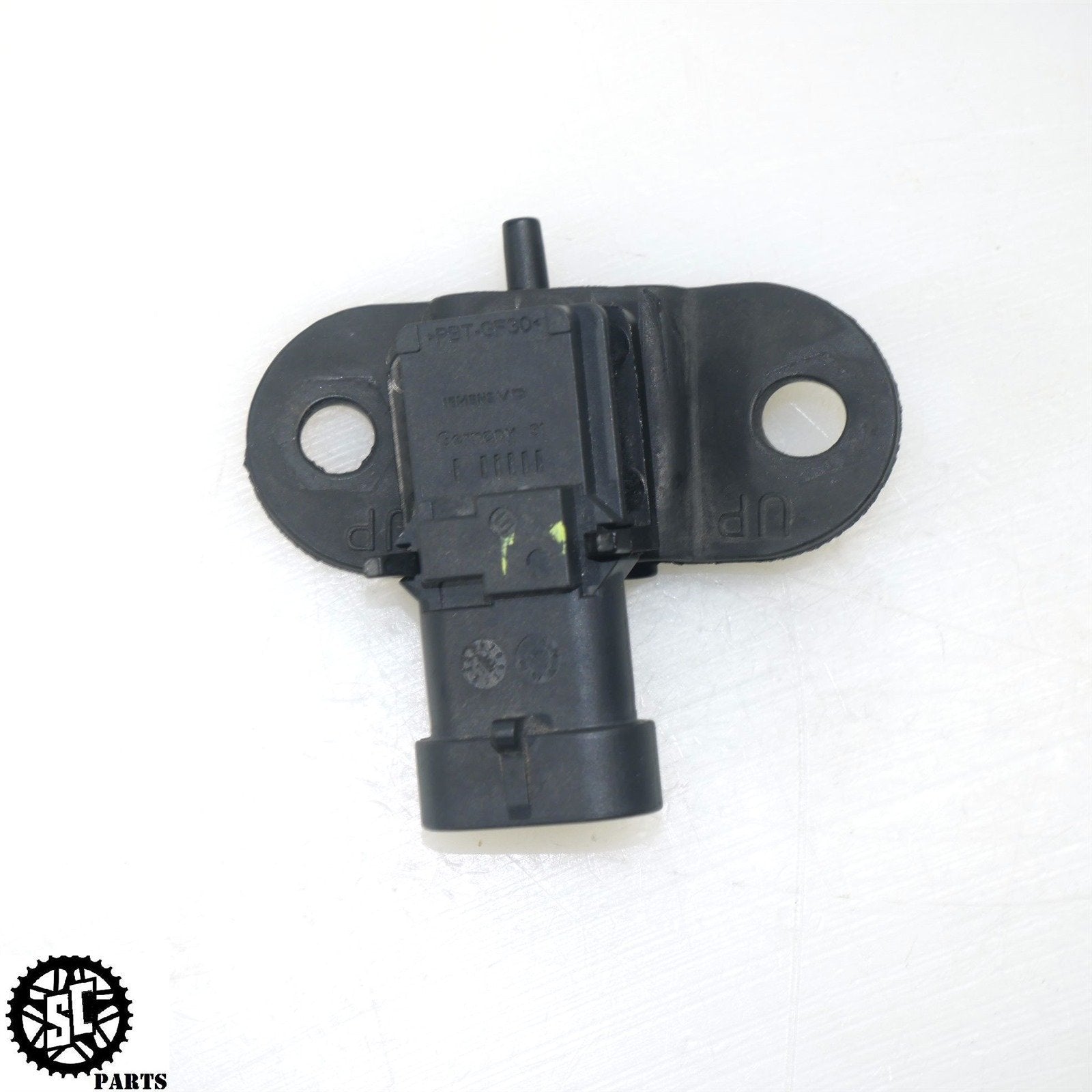 2015 DUCATI MONSTER 821 MAP AIR SENSOR D28 – SALVAGECYCLEPARTS