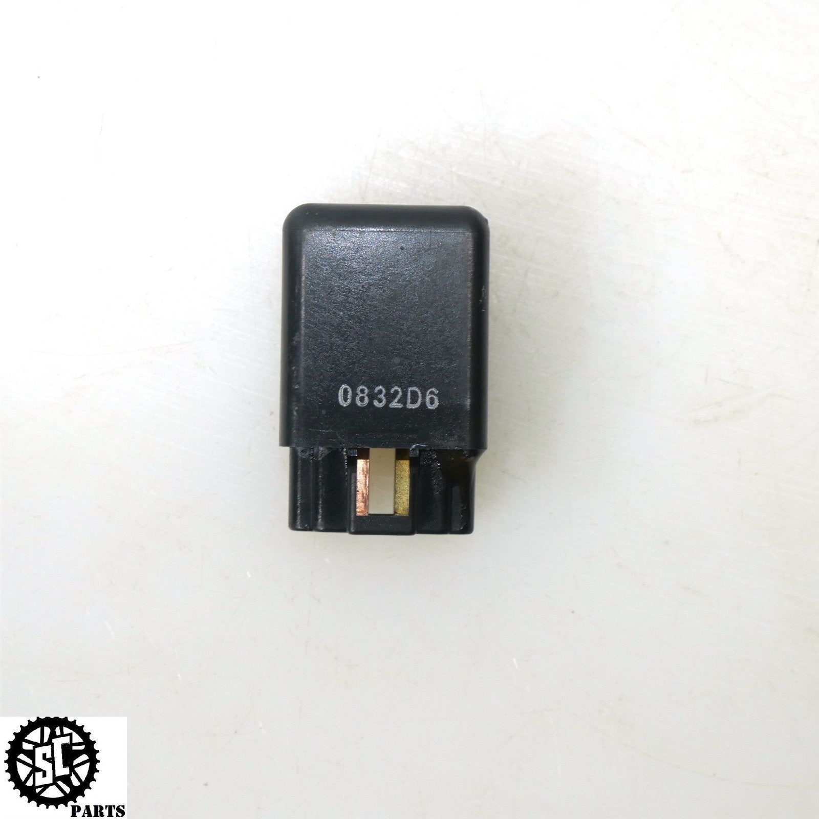 2001-2003 SUZUKI GSXR 600 750 RELAY S74 – SALVAGECYCLEPARTS